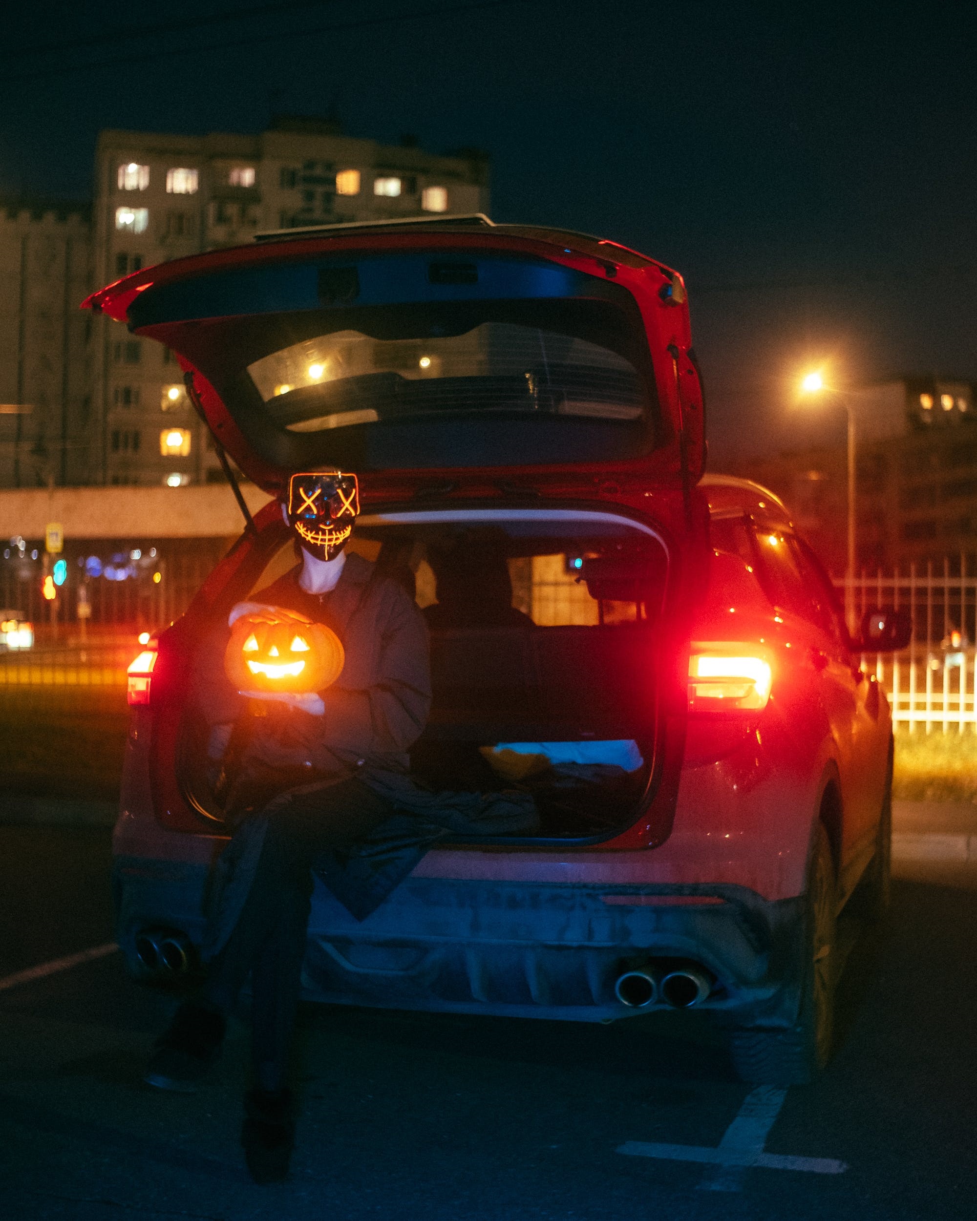 Safe and Spooky: Your Halloween Safety Guide - Stratis Insurance